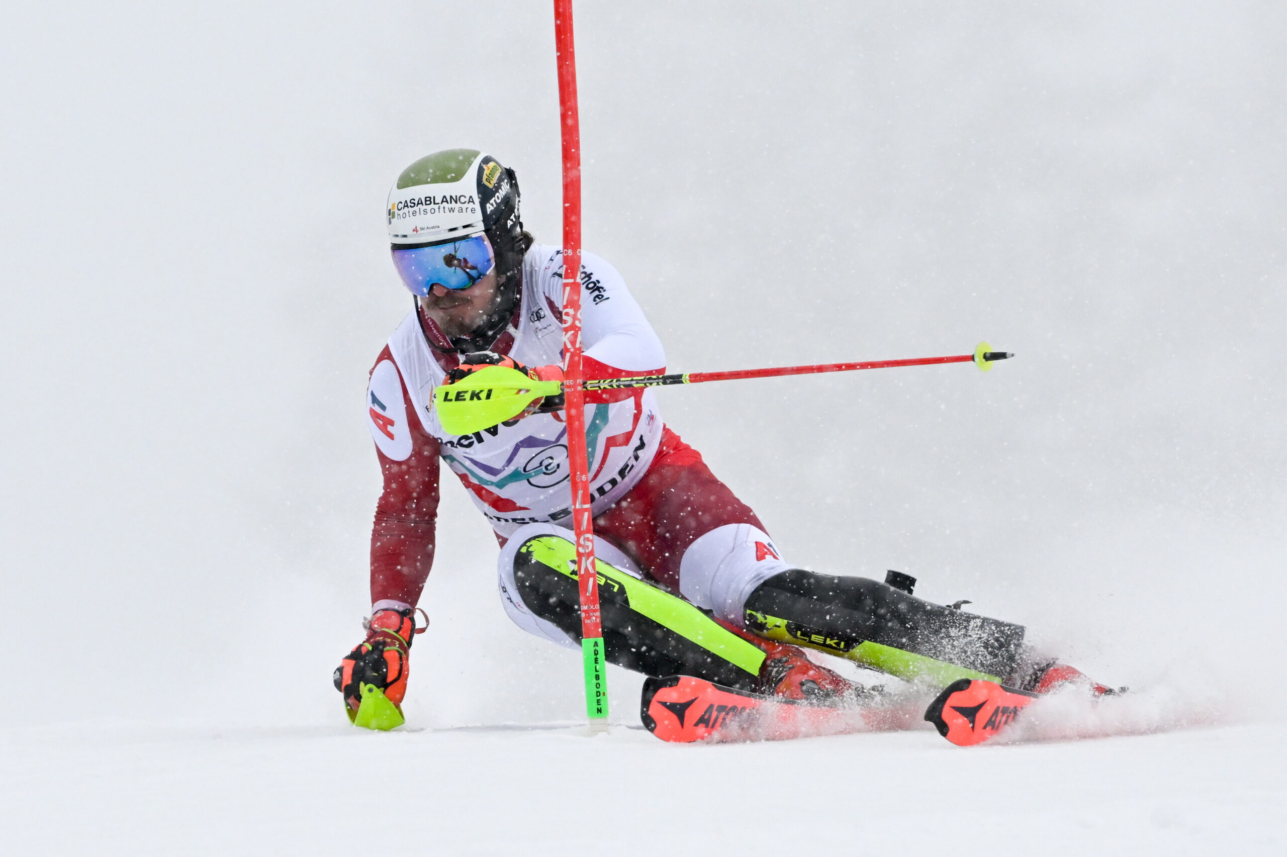 Manuel Feller in testa dopo la prima manche ad Adelboden - Race ski ...